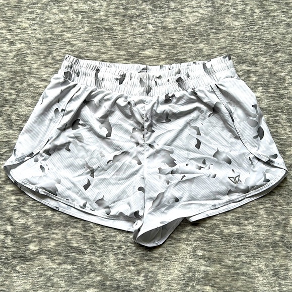 korsa | Shorts | Roadrunner Sports Korsa Running Shorts Medium Women ...